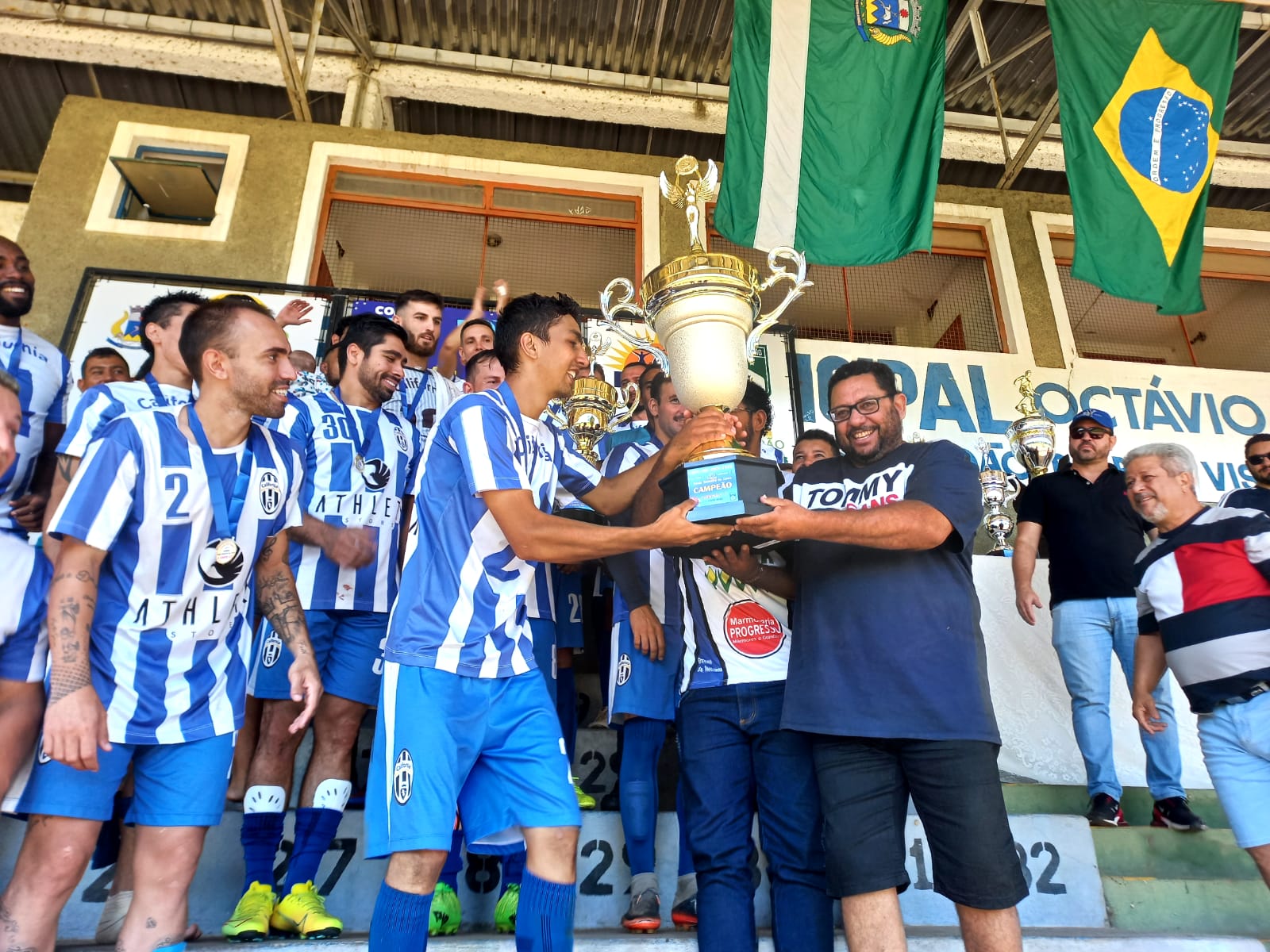 CALIFÓRNIA FC - CAMPEÃO DA COPA SÃO JOÃO (2ª DIVISÃO) - TROFÉU PAULO ...